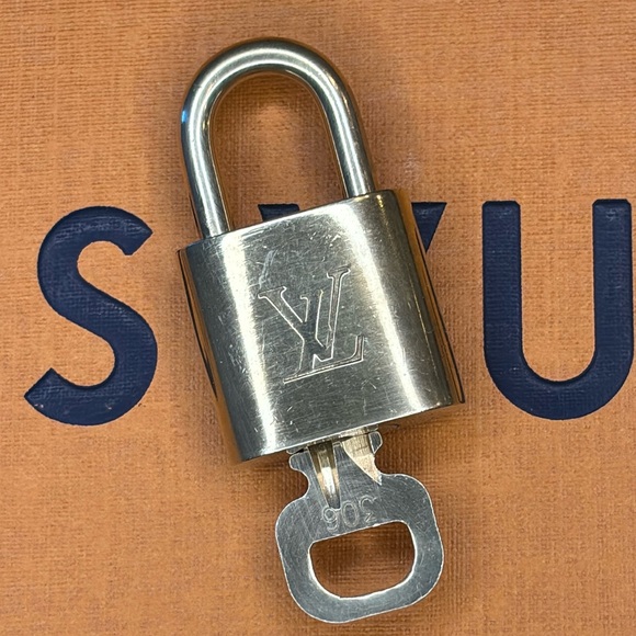 Louis Vuitton | Accessories | Louis Vuitton Gold Tone Lock And Key 36 ...